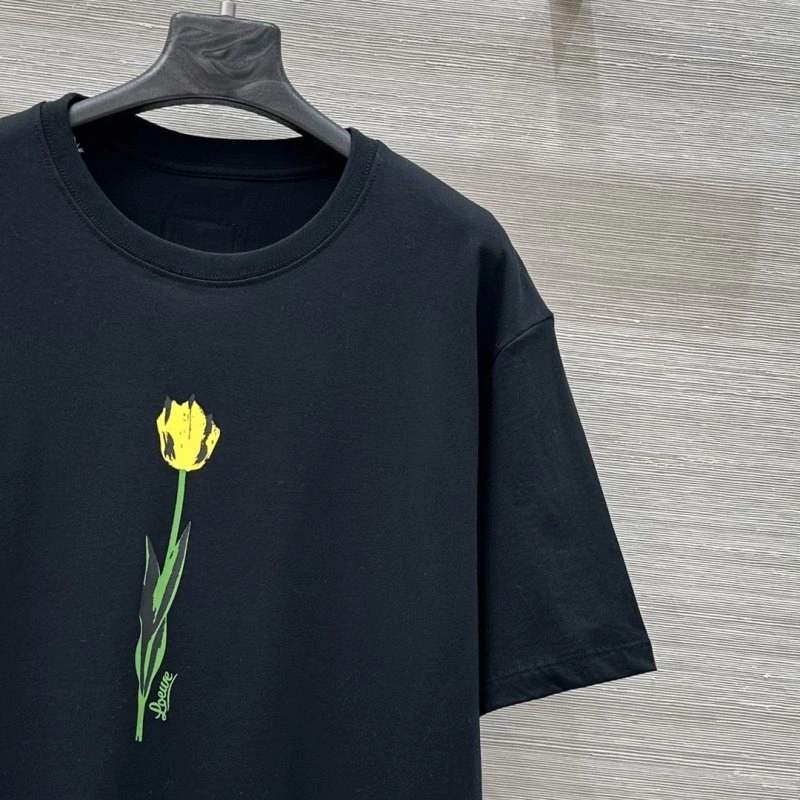 Inexpensive Unclassified Brand T-Shirts