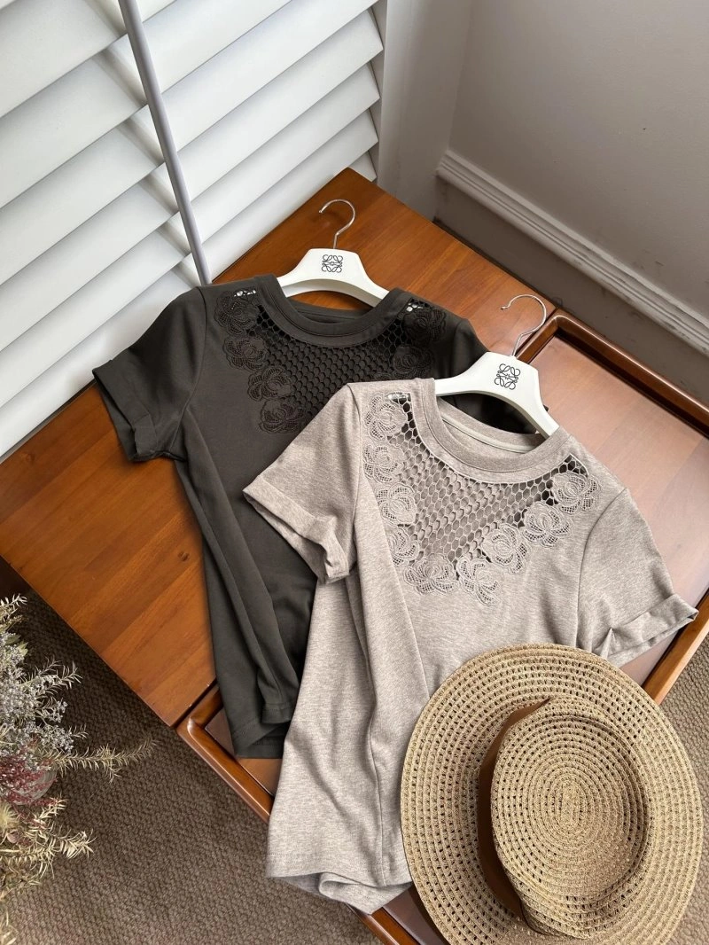 Inexpensive Unclassified Brand T-Shirts