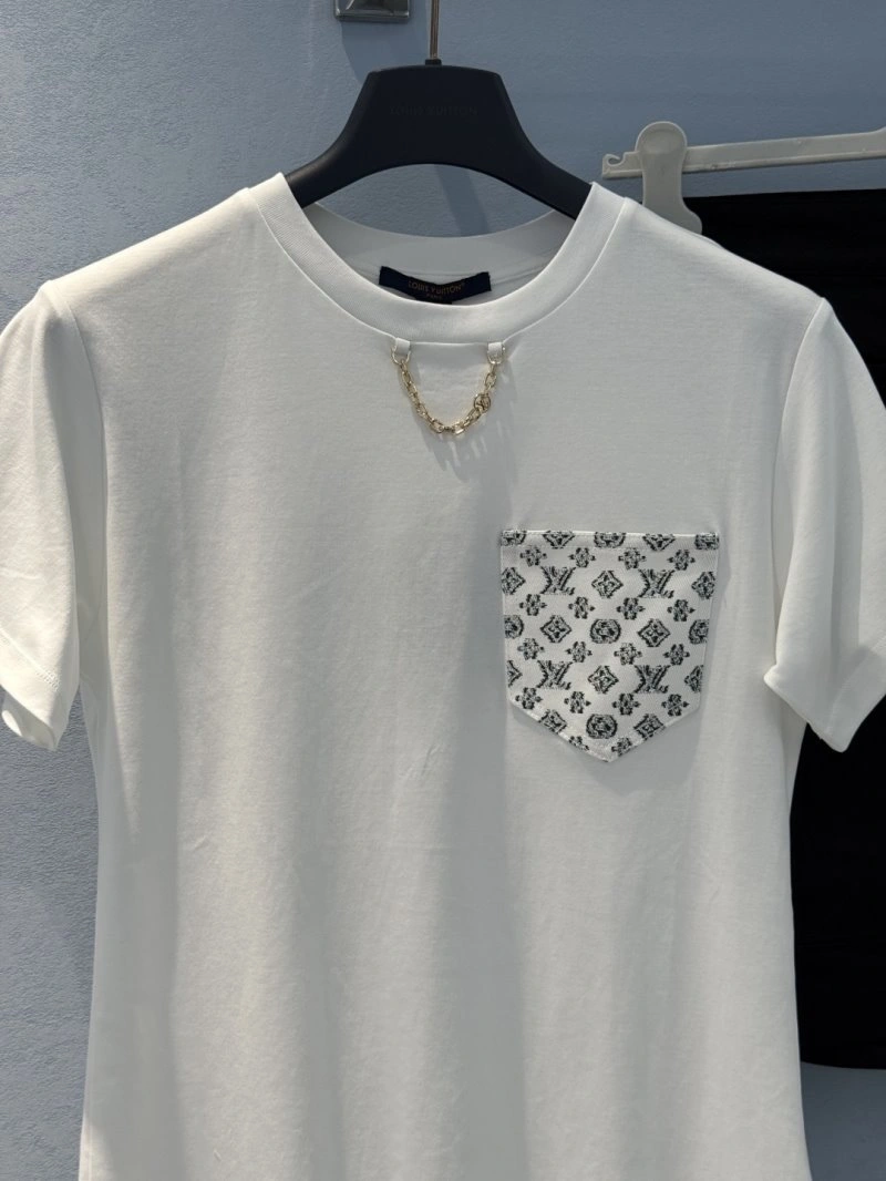 Inexpensive Unclassified Brand T-Shirts