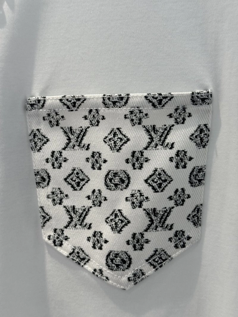 Inexpensive Unclassified Brand T-Shirts