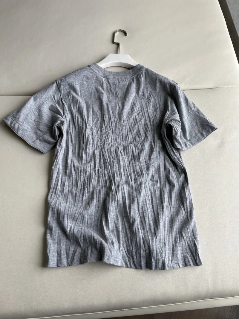 Indistinguishable Unclassified Brand T-Shirts
