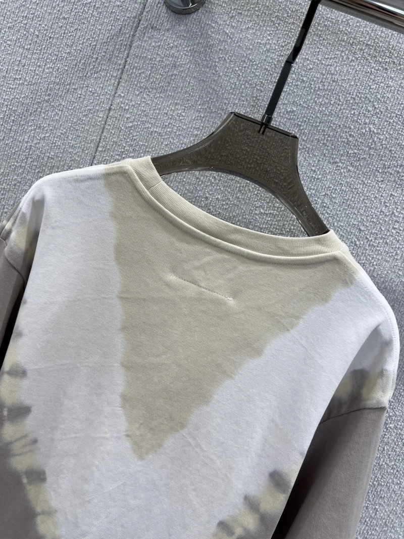 Real Unclassified Brand T-Shirts
