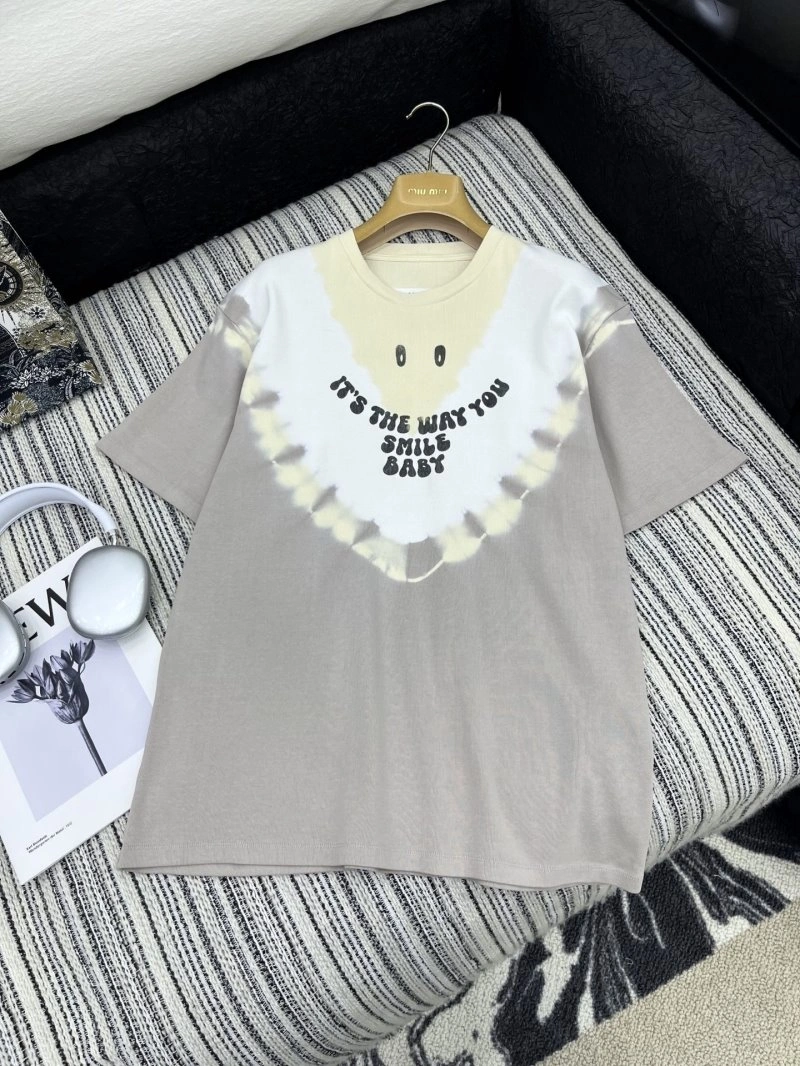 Unclassified Brand T-Shirts