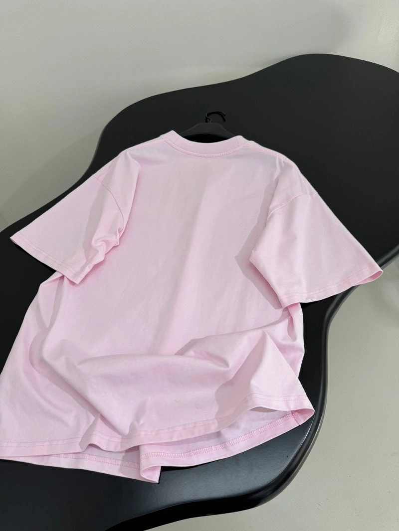 Inexpensive Unclassified Brand T-Shirts