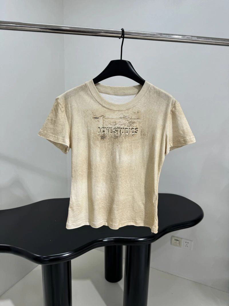 Unclassified Brand T-Shirts