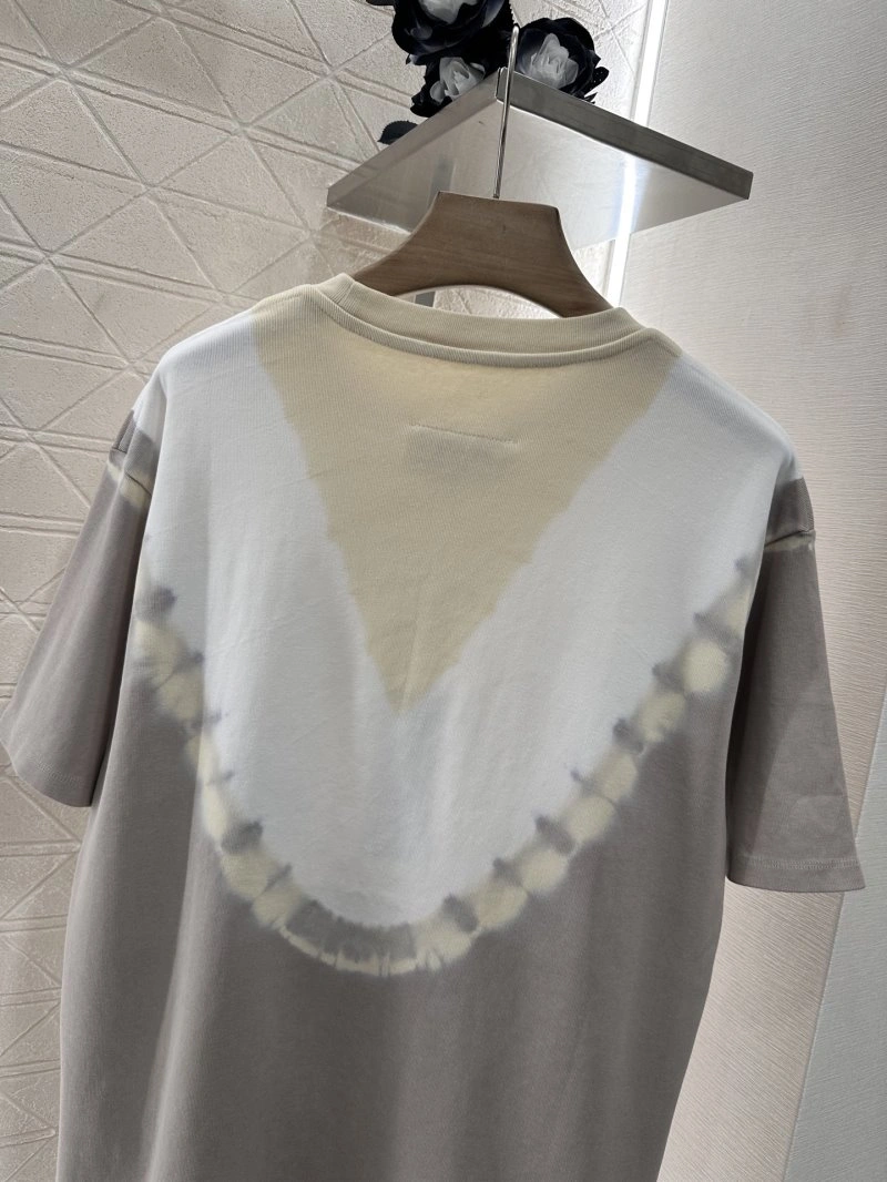 Economical Unclassified Brand T-Shirts