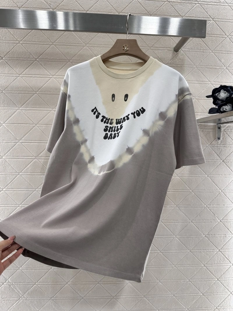 Economical Unclassified Brand T-Shirts