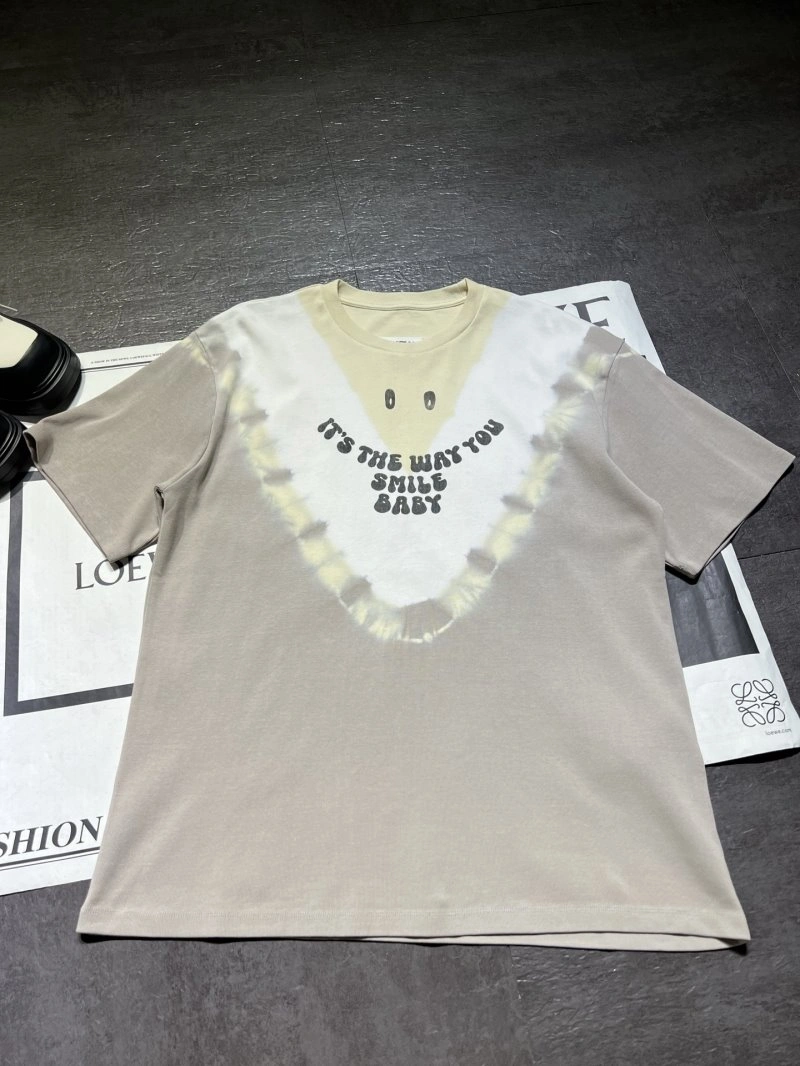 Unclassified Brand T-Shirts