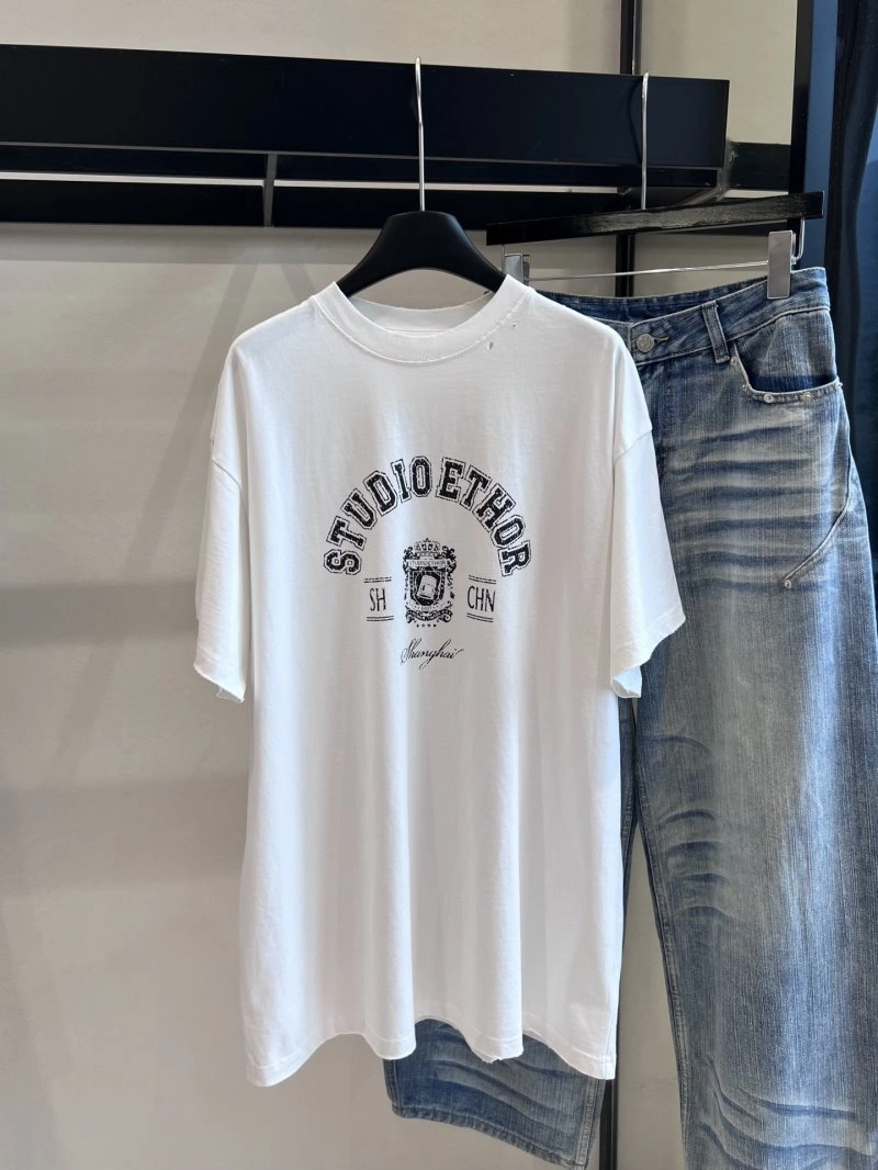 Unclassified Brand T-Shirts