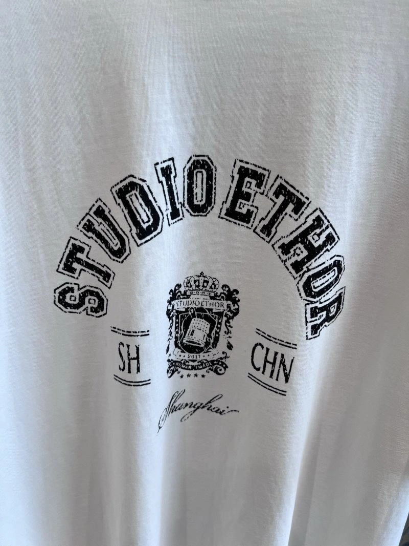 Precise copy Unclassified Brand T-Shirts