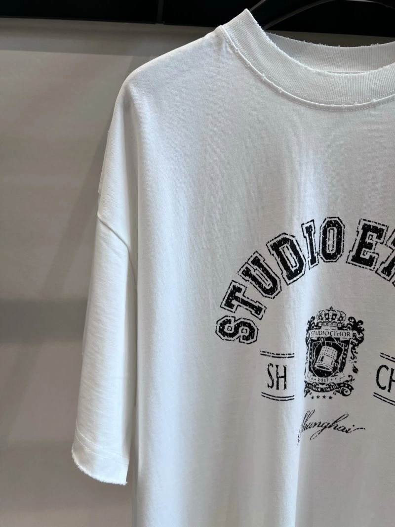 Precise copy Unclassified Brand T-Shirts