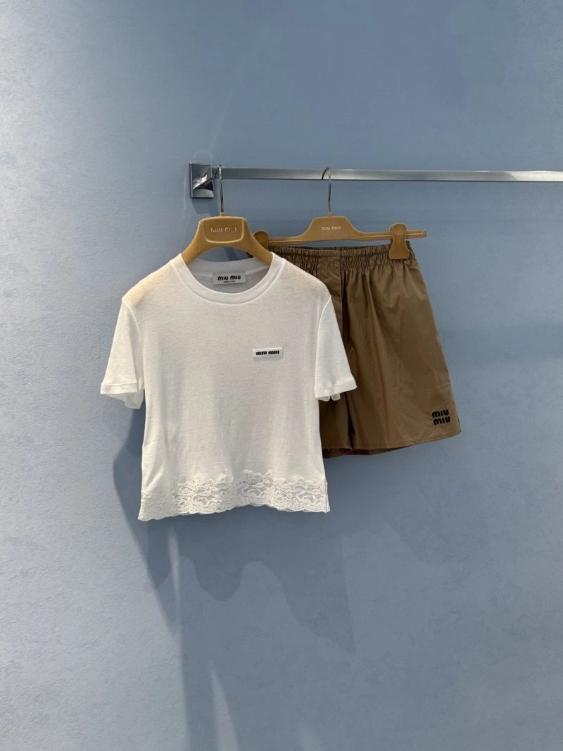 Unclassified Brand T-Shirts