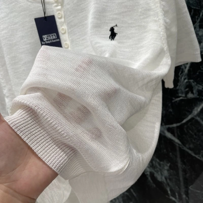 Accurate model Unclassified Brand T-Shirts