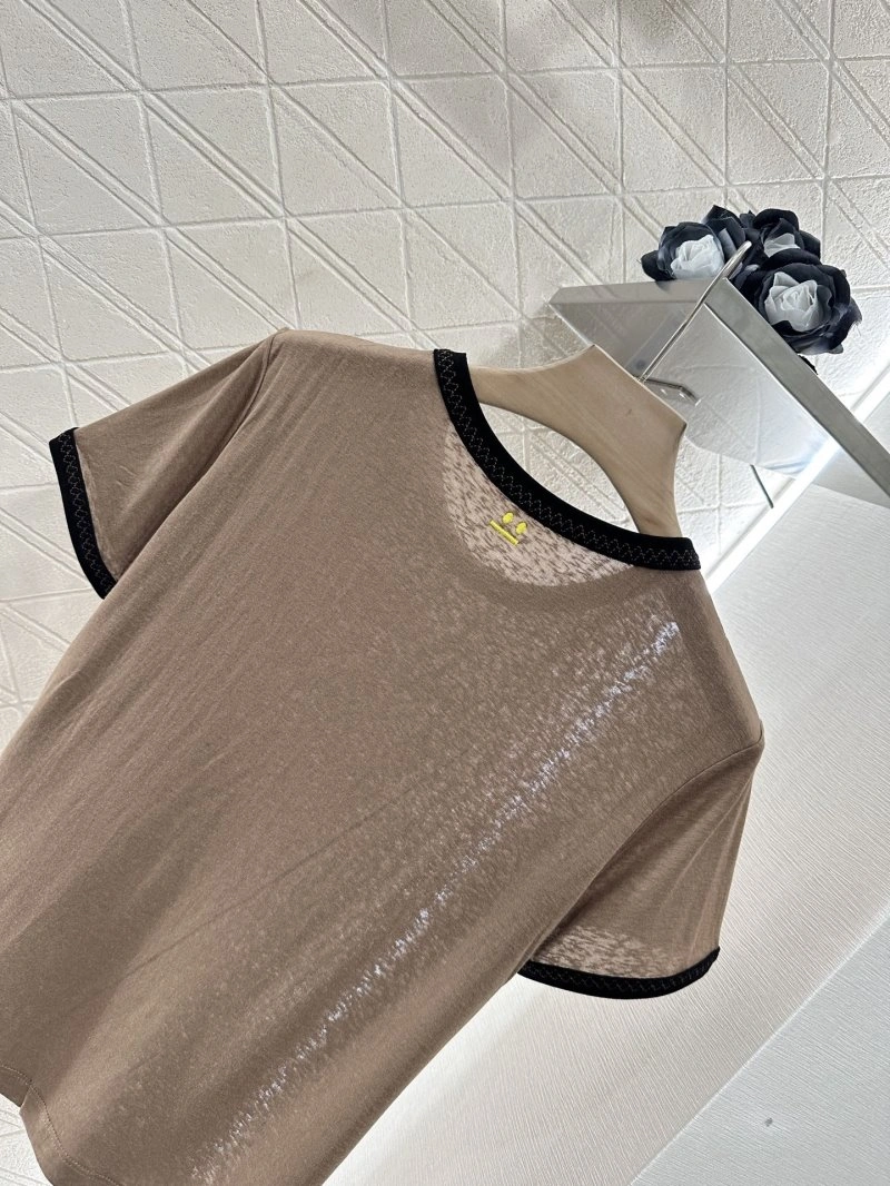 Real Unclassified Brand T-Shirts