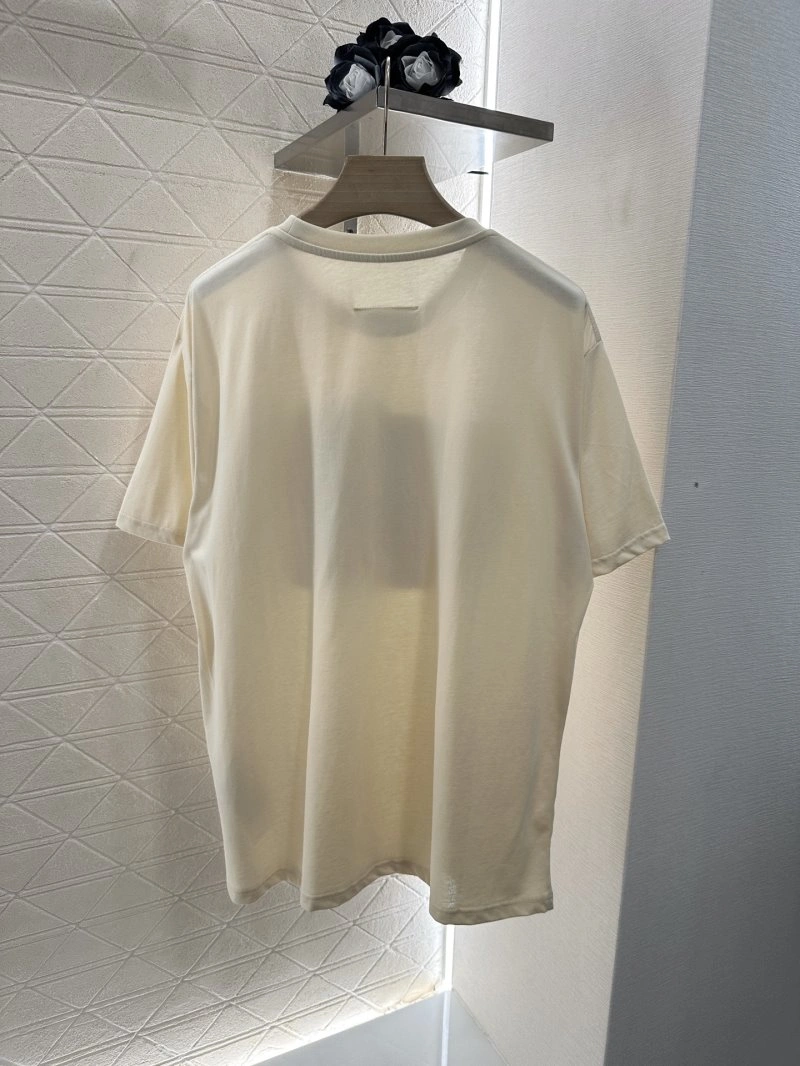 Precise copy Unclassified Brand T-Shirts