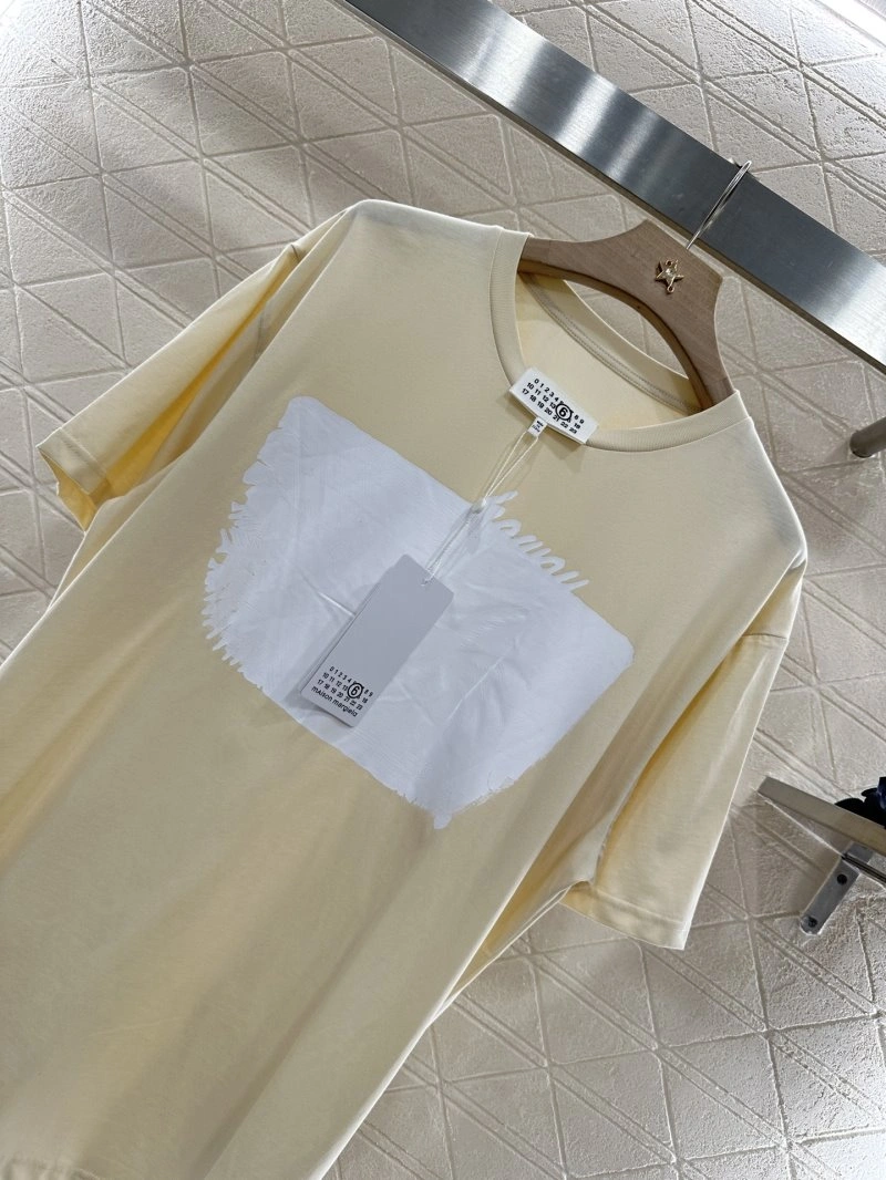 Precise copy Unclassified Brand T-Shirts