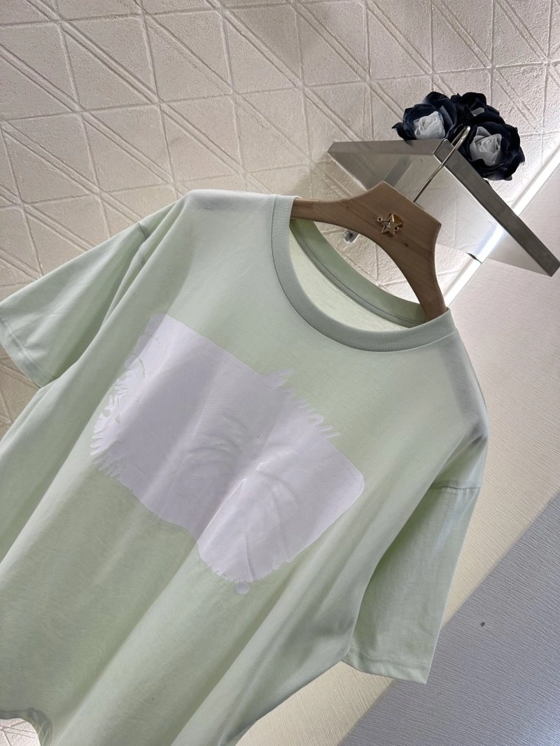 High fidelity Unclassified Brand T-Shirts