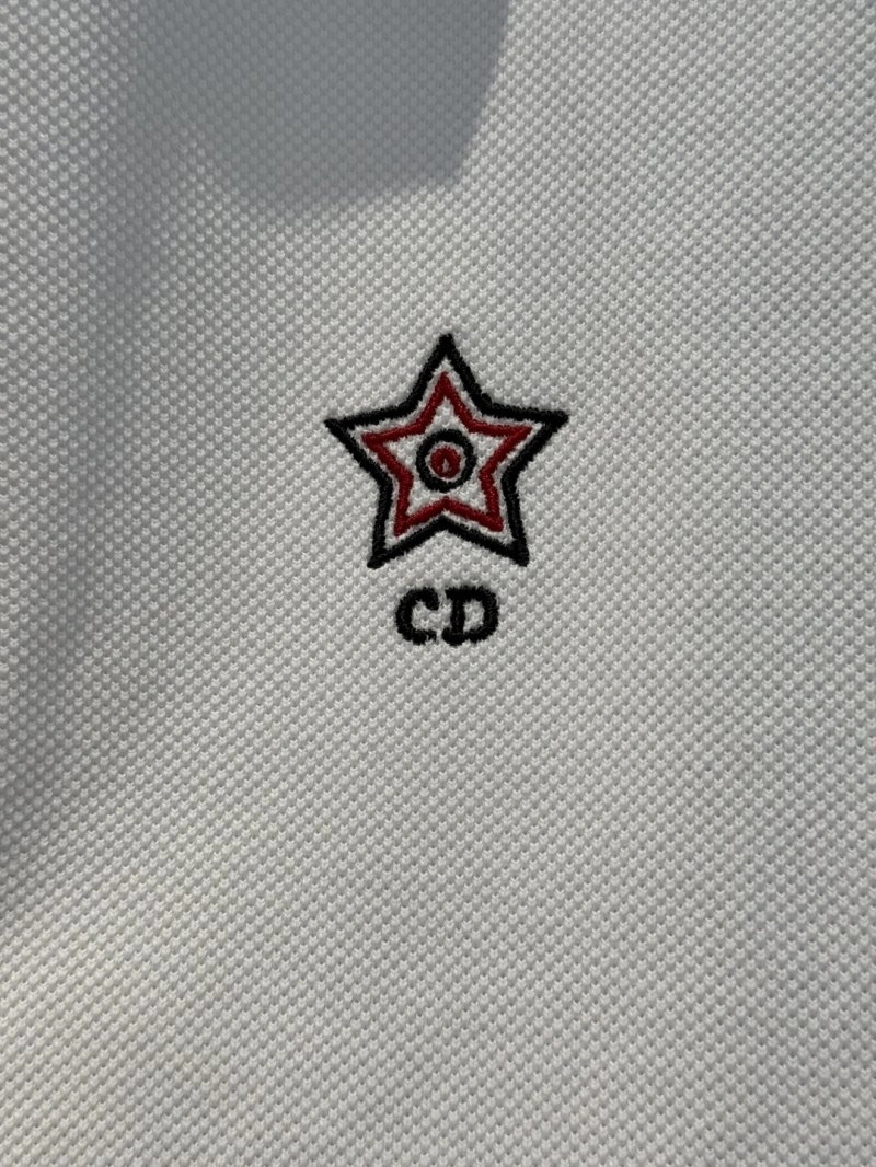 Inexpensive Unclassified Brand T-Shirts