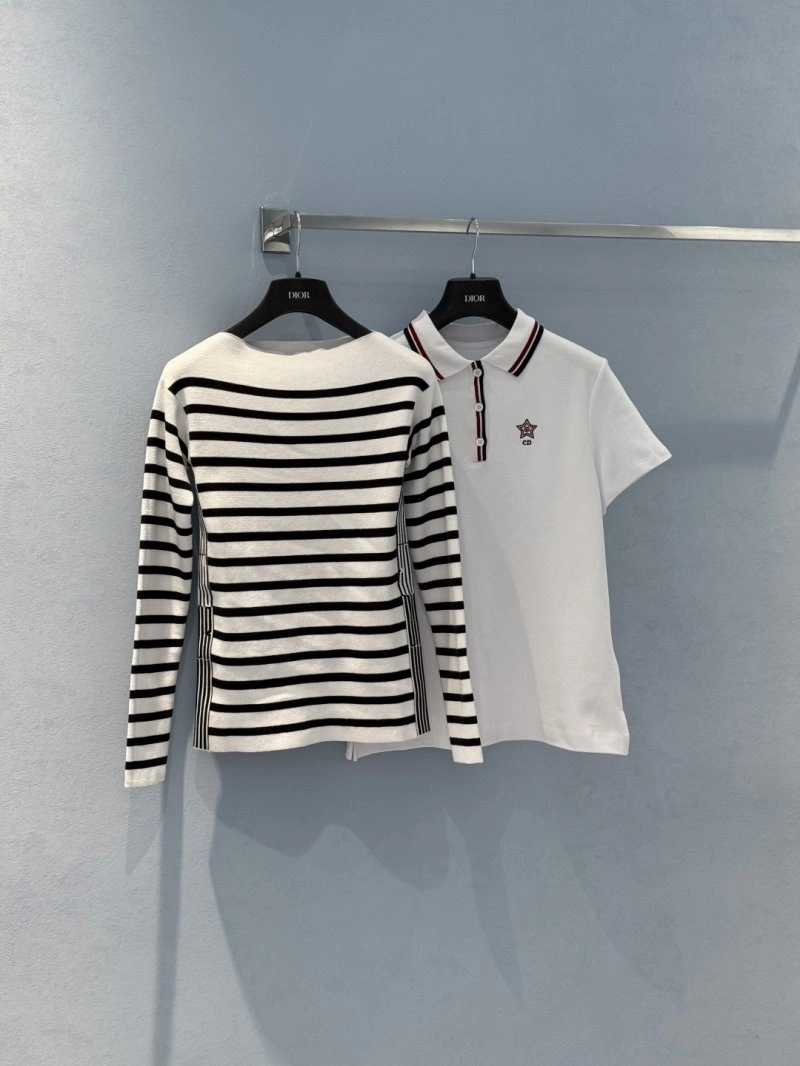 Unclassified Brand T-Shirts