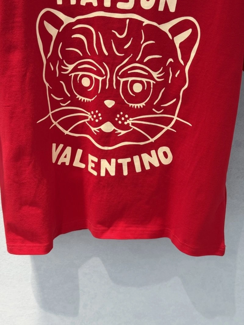 Precise copy Unclassified Brand T-Shirts
