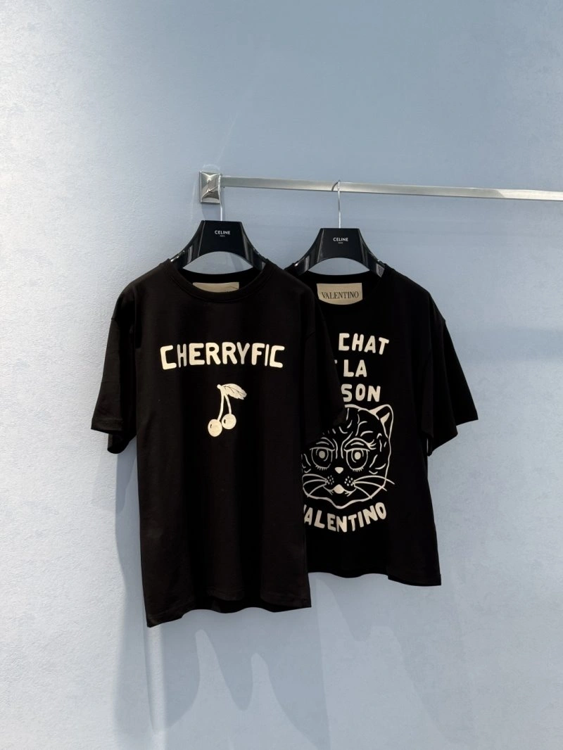 Unclassified Brand T-Shirts
