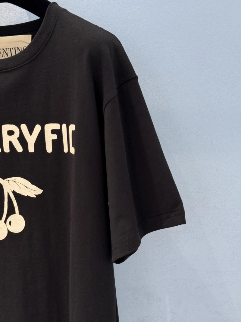 Precise copy Unclassified Brand T-Shirts