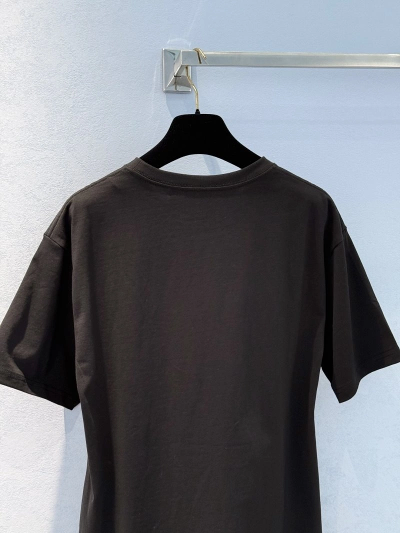 Precise copy Unclassified Brand T-Shirts