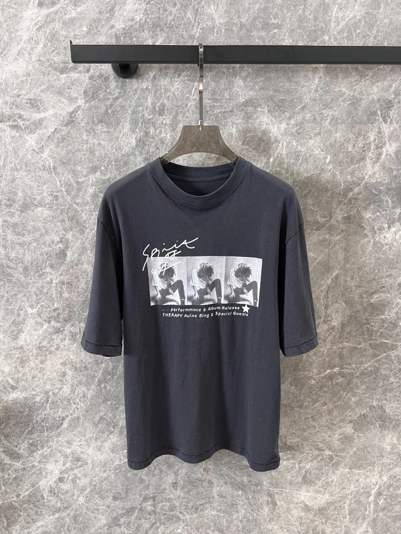 Unclassified Brand T-Shirts