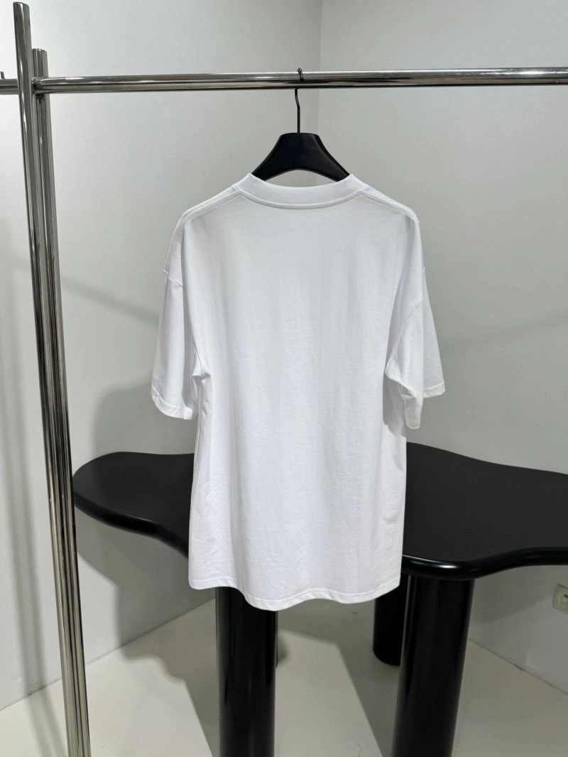 Top match Unclassified Brand T-Shirts