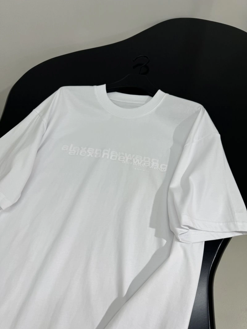 Top match Unclassified Brand T-Shirts