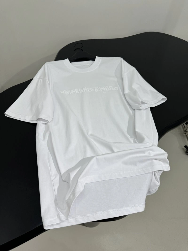 Top match Unclassified Brand T-Shirts