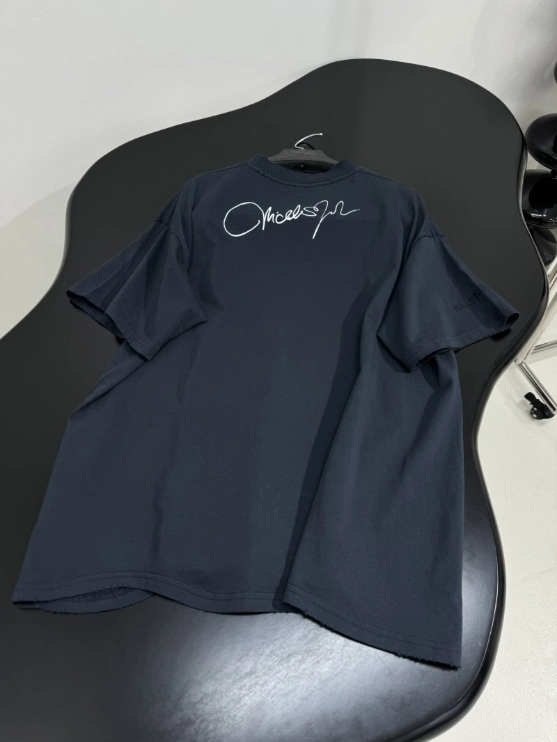 Genuine Unclassified Brand T-Shirts