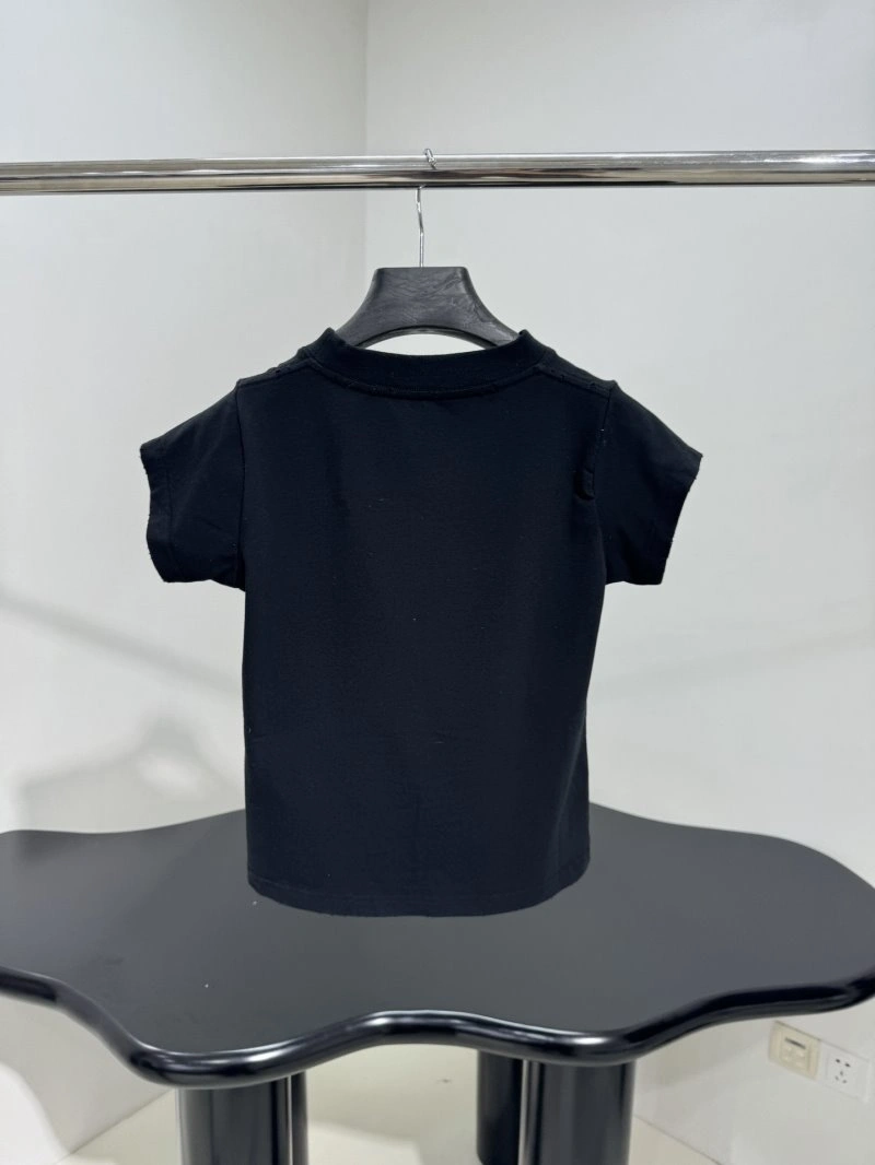Low-cost Unclassified Brand T-Shirts