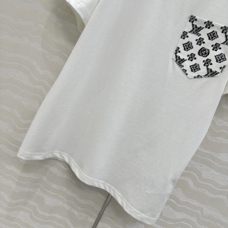 Brand-authenticated Unclassified Brand T-Shirts