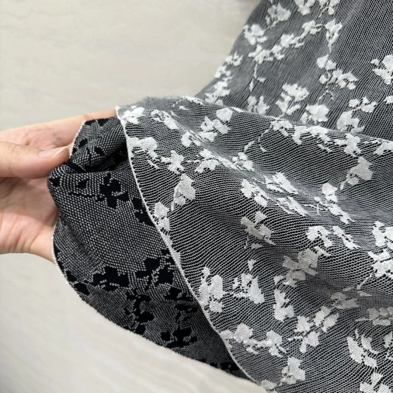 Low-cost Unclassified Brand T-Shirts