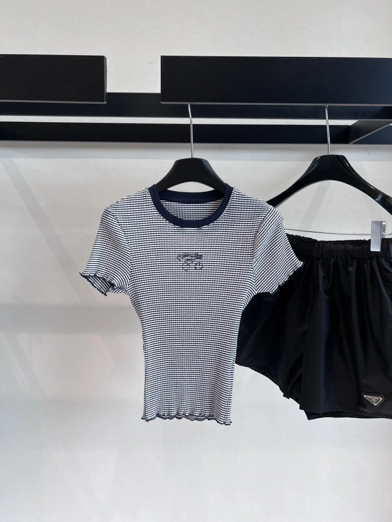 Unclassified Brand T-Shirts