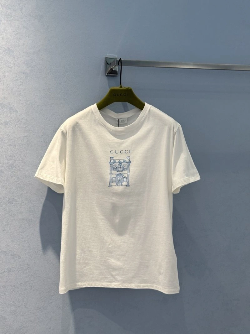 Unclassified Brand T-Shirts