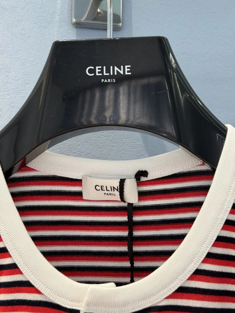 Brand-authenticated Unclassified Brand T-Shirts