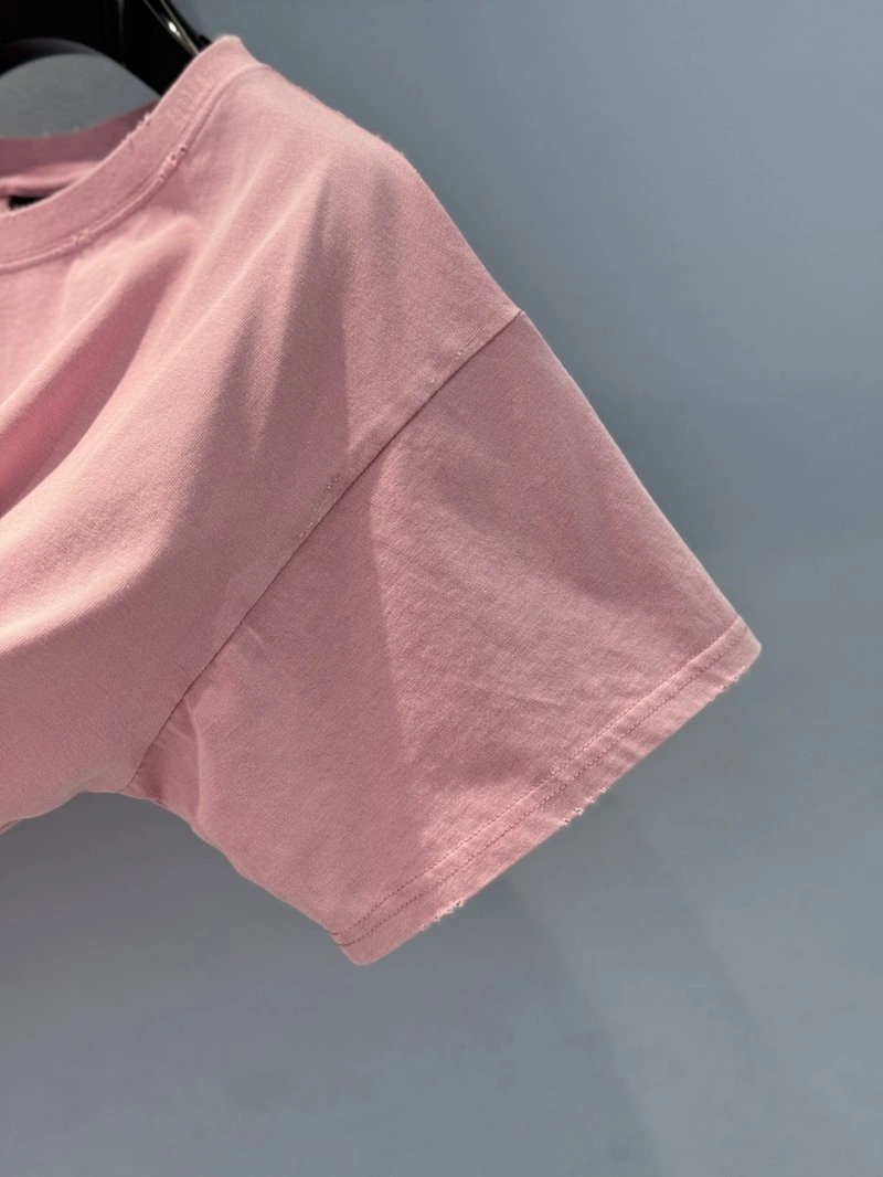 Real Unclassified Brand T-Shirts