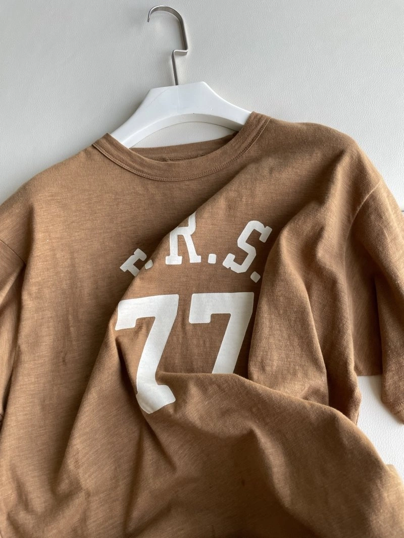 Real Unclassified Brand T-Shirts