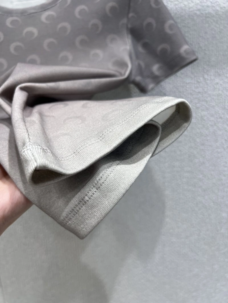 Low-cost Unclassified Brand T-Shirts