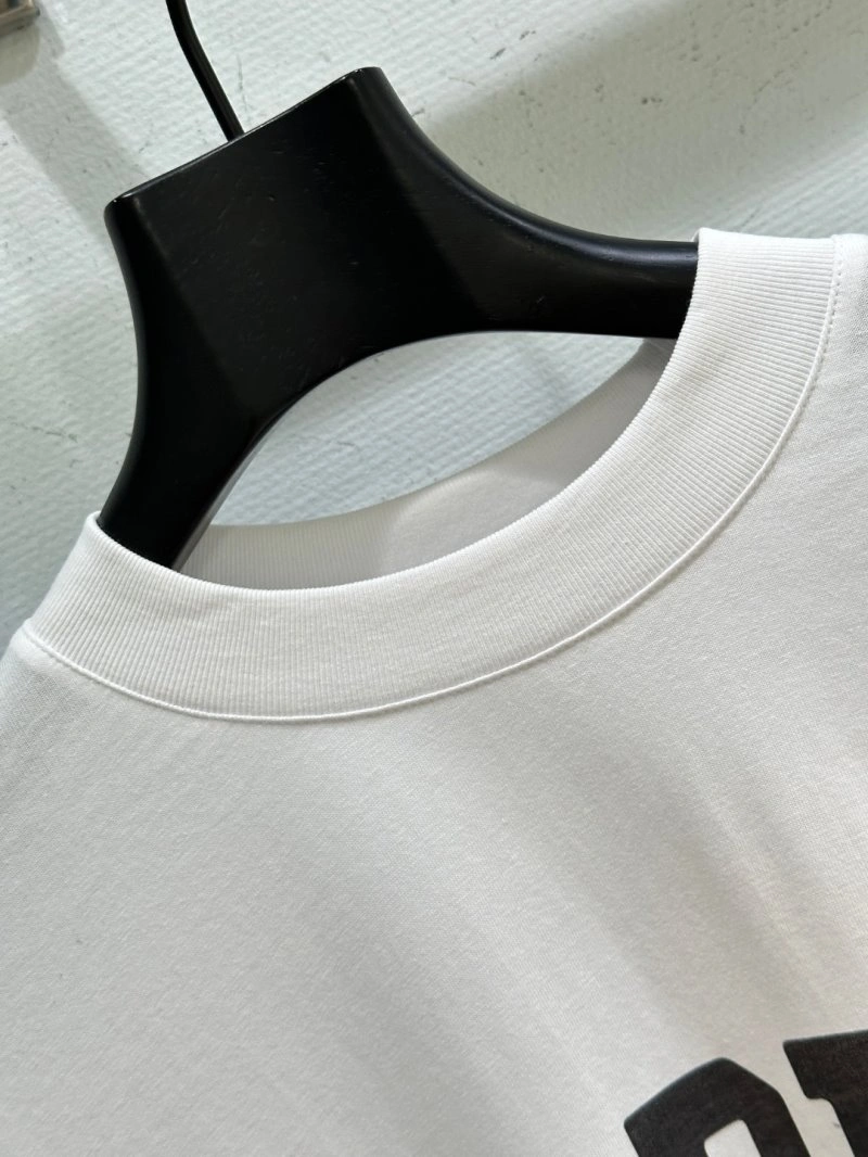 Reasonably priced Unclassified Brand T-Shirts