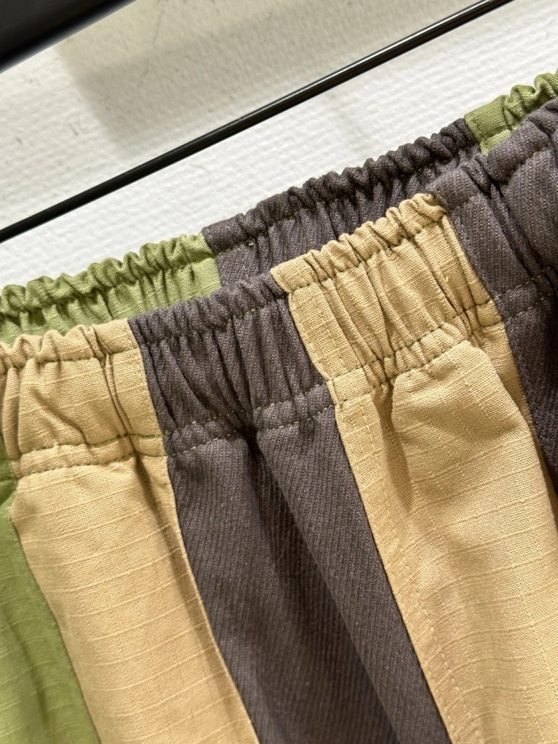 Indistinguishable Unclassified Brand T-Shirts