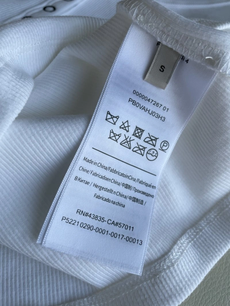 Affordable Unclassified Brand T-Shirts