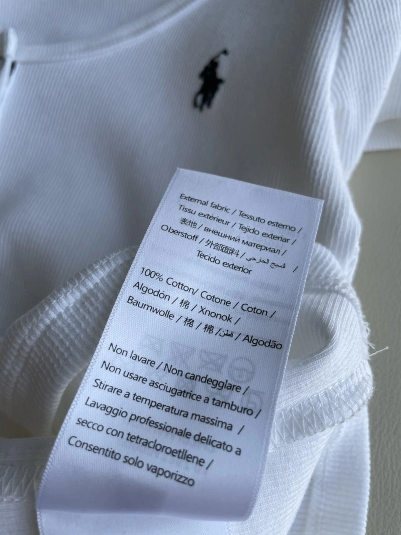 Affordable Unclassified Brand T-Shirts