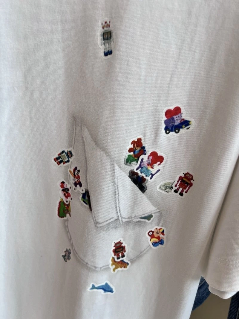 Affordable Unclassified Brand T-Shirts