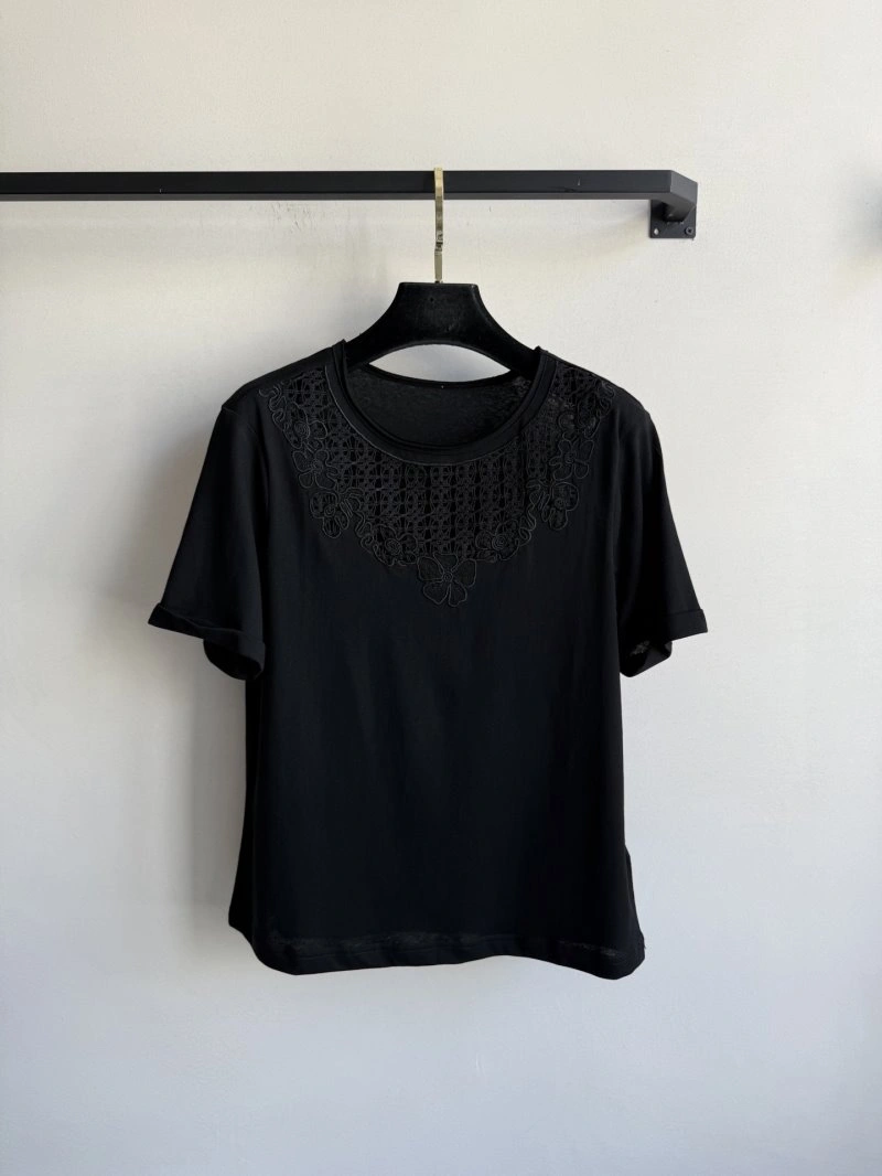 Unclassified Brand T-Shirts