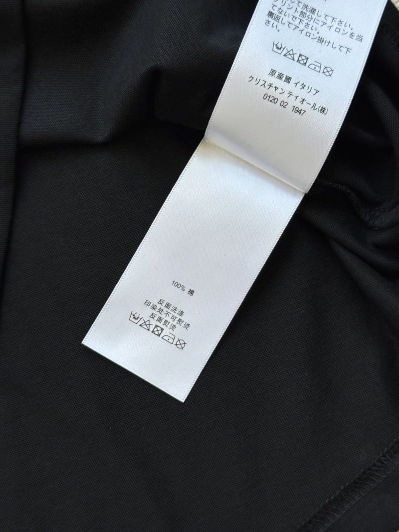 High fidelity Unclassified Brand T-Shirts