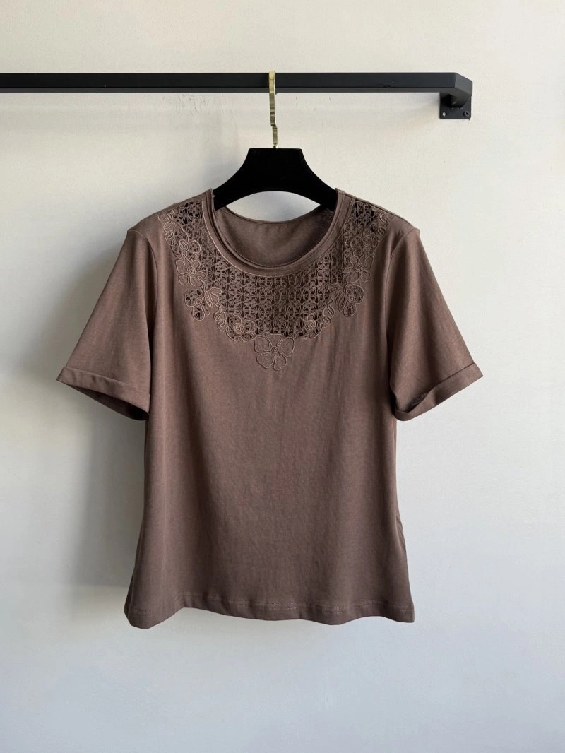 Unclassified Brand T-Shirts