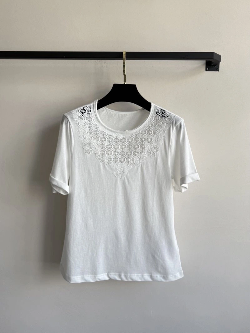 Unclassified Brand T-Shirts